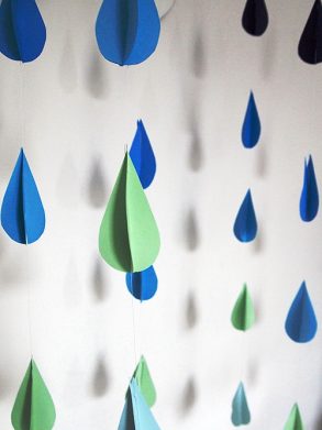 DIY Raindrop Garland - Design & Paper