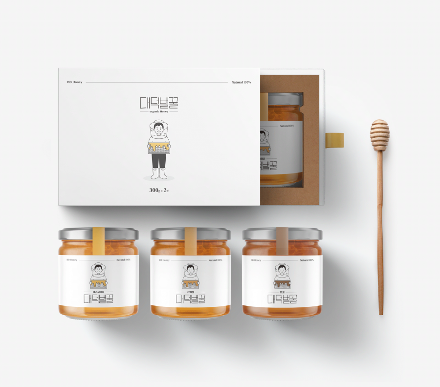 46 Bee'utiful Honey Packaging Designs - Design & Paper