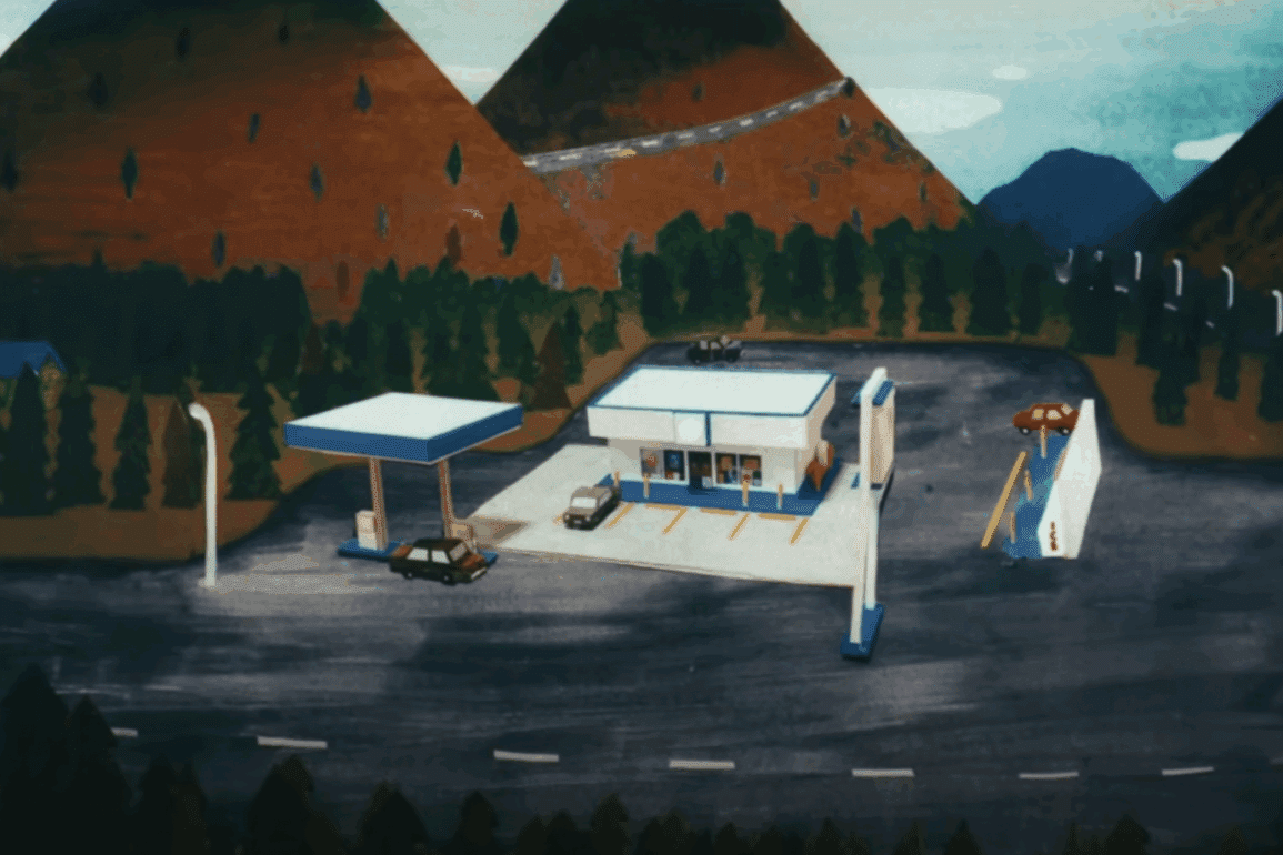 Samuelle Green's Immersive Cave-Like Paper Installations